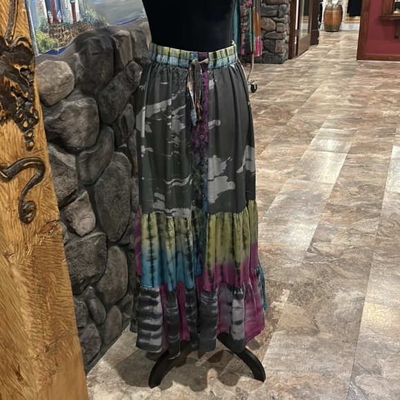 Sacred Threads | Skirts | Nwt Sacred Threads Boho Elastic Waist ...